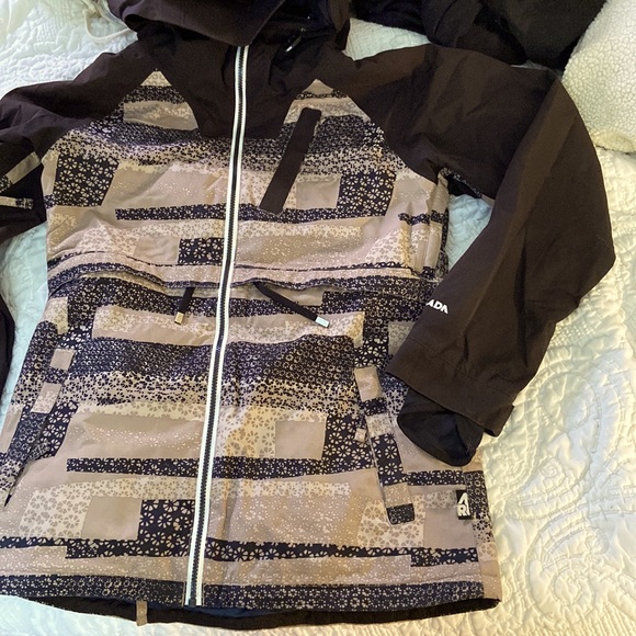 Armada | Jackets & Coats | Armada Insulated Goretex Jacket Womens Size ...